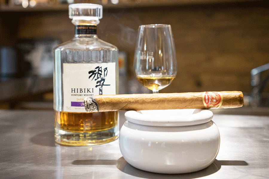 The Right Way to Ash Your Cigar – EGM Cigars