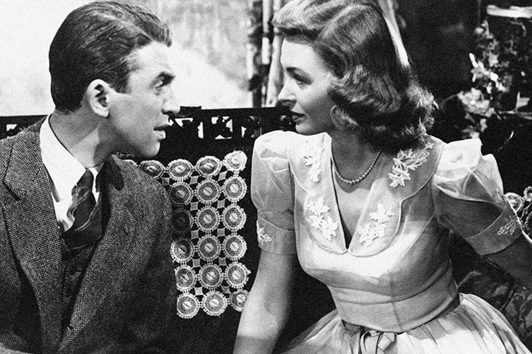 Seven Christmas Films for the Discerning Gentleman – EGM Cigars