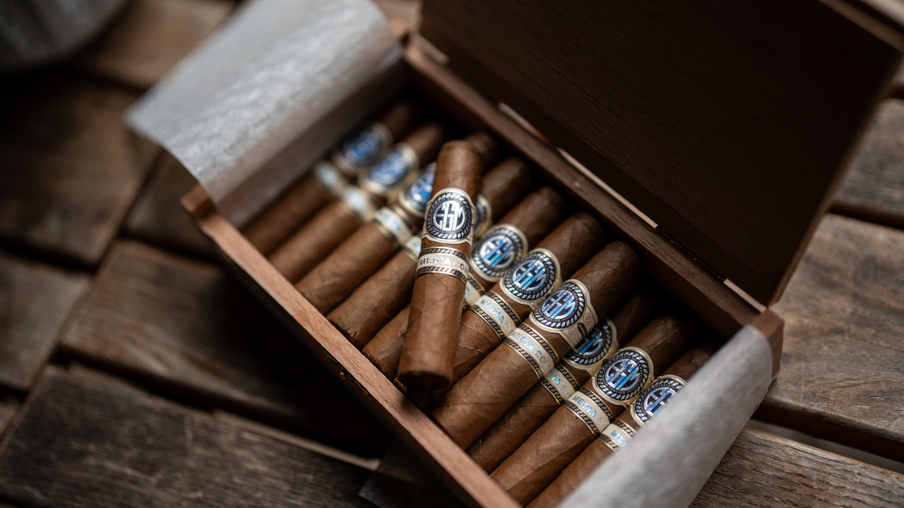 The EGM Media Corona Cigar – EGM Cigars